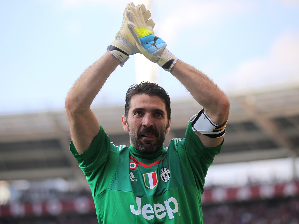 Gianluigi Buffon: Juventus star thanks team-mates after setting Serie A ...