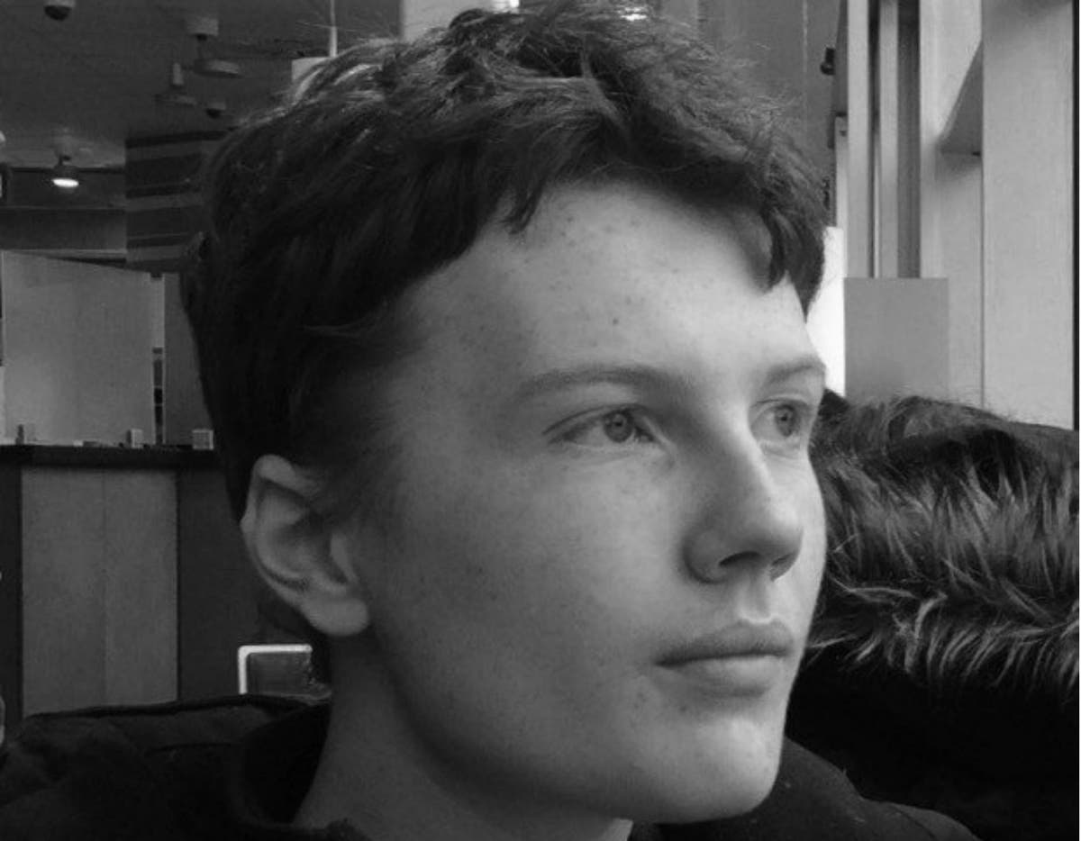 Marxist blogger and author Max Edwards dies of cancer aged 16 | The ...