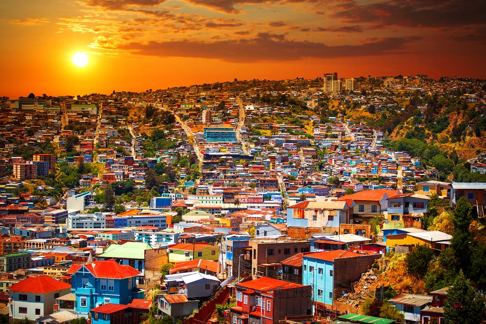 Valparaiso city guide: Street art tours and funicular rides | The ...