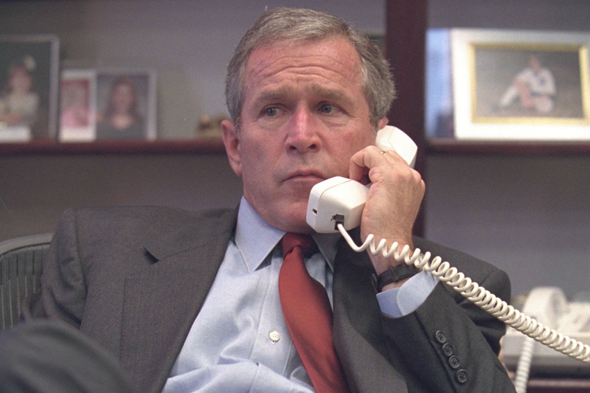 9/11: New photos show George W Bush's response to September 11 attacks ...