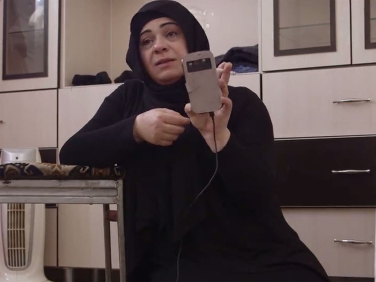 Syrian woman explains why refugees need smartphones | The Independent ...