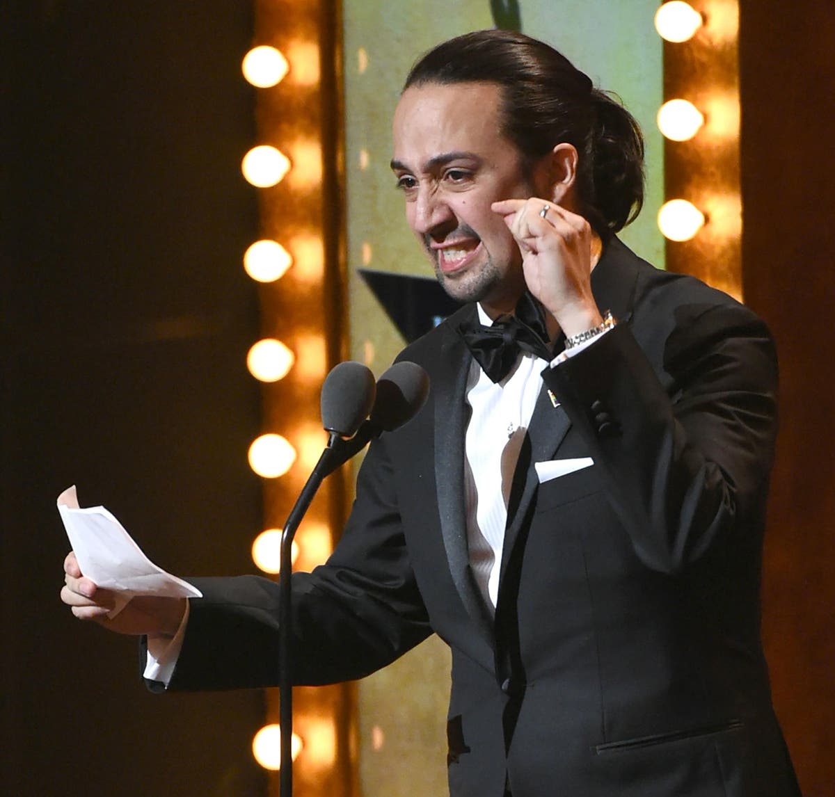 Tony Awards: Hamilton wins 11 awards as Lin-Manuel Miranda pays tribute ...