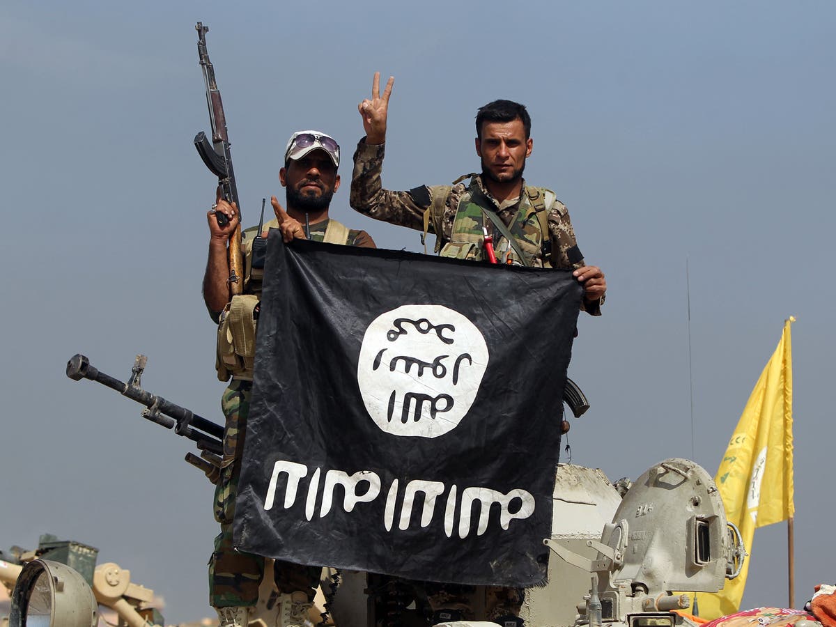 Isis quietly braces itself for the collapse of the 'caliphate' | The ...