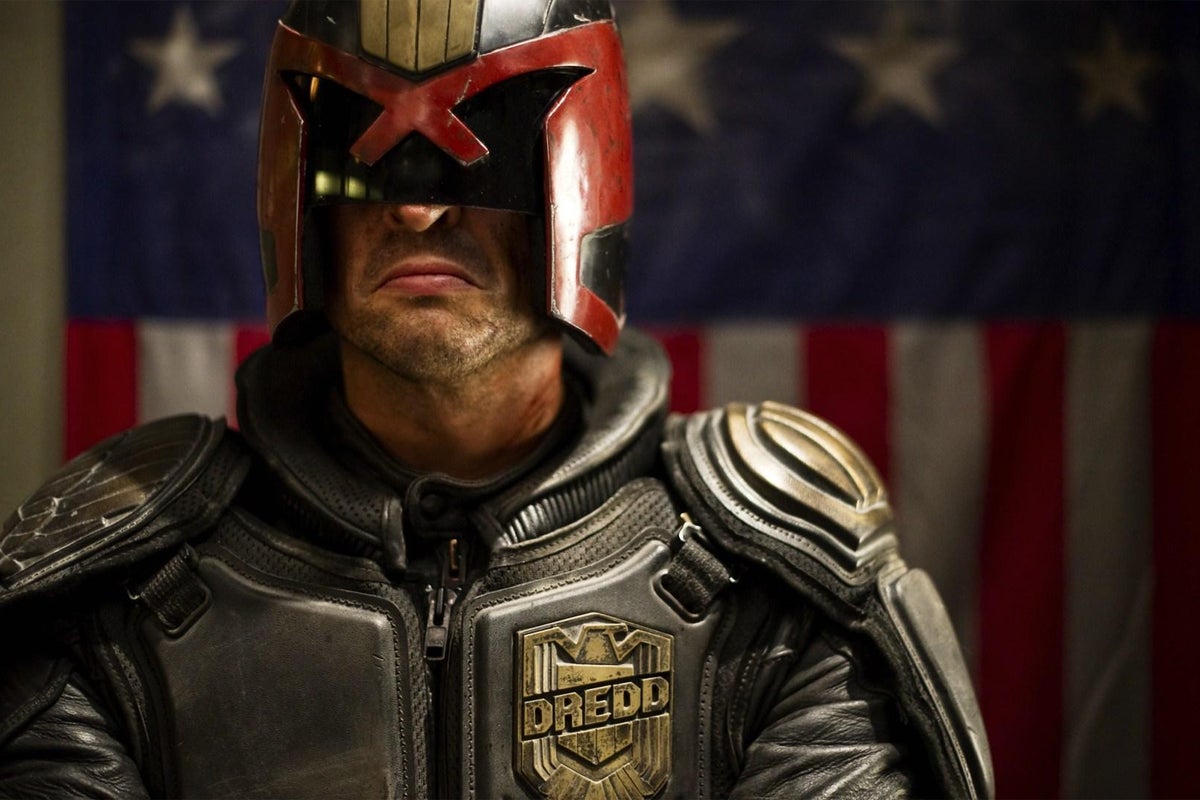 Star Trek Beyond actor Karl Urban thinks Netflix should make a Dredd TV ...