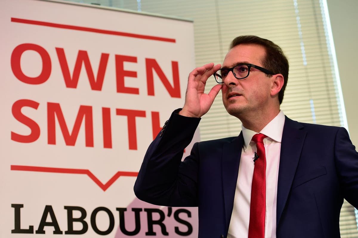 Owen Smith in 'enemy territory' as he makes Labour leadership pitch in ...