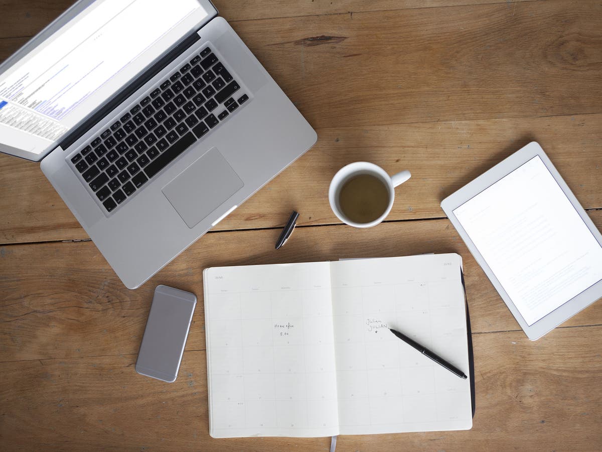 Ex-Navy veteran reveals three military rules to write the perfect email ...