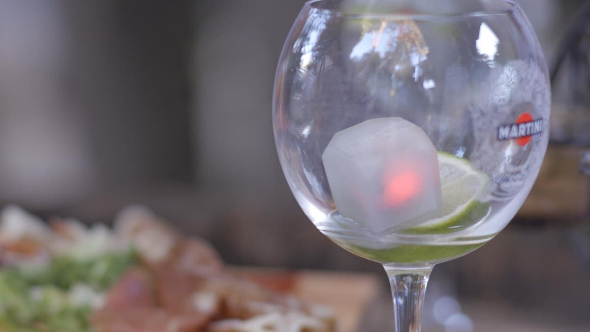 Smart ice cube knows when your drink is running low and automatically ...
