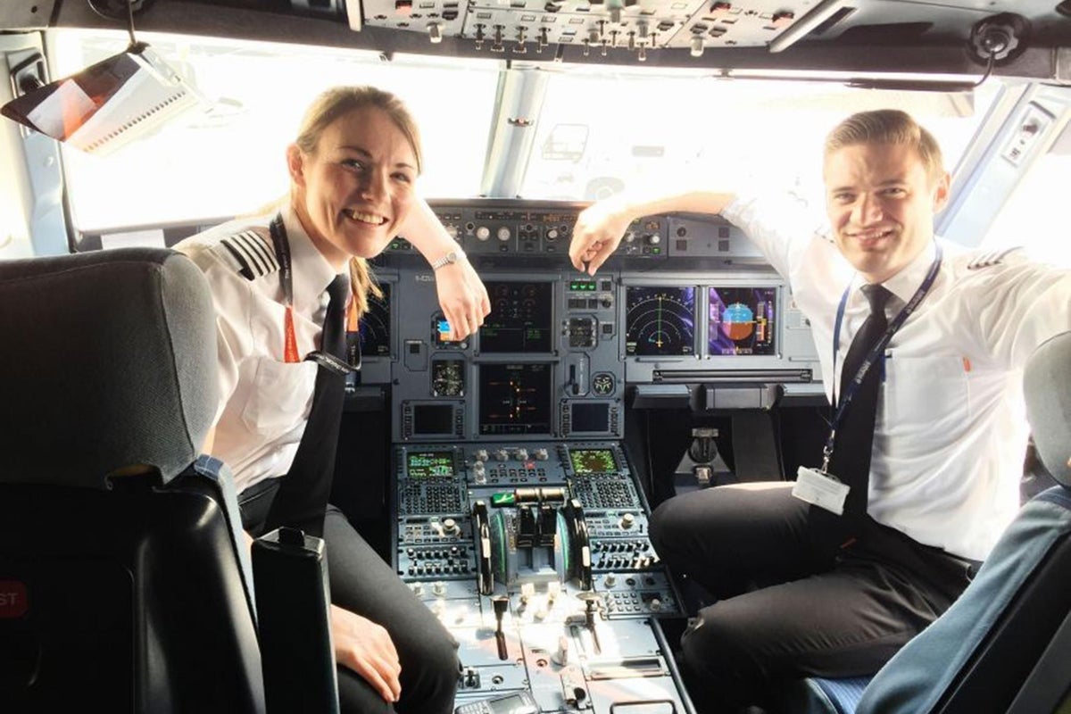 British pilot Kate McWilliams becomes world's youngest ever commercial ...