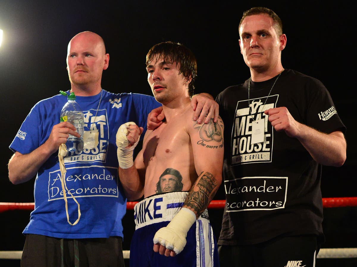 Boxer Mike Towell dies in hospital after Glasgow fight | The ...