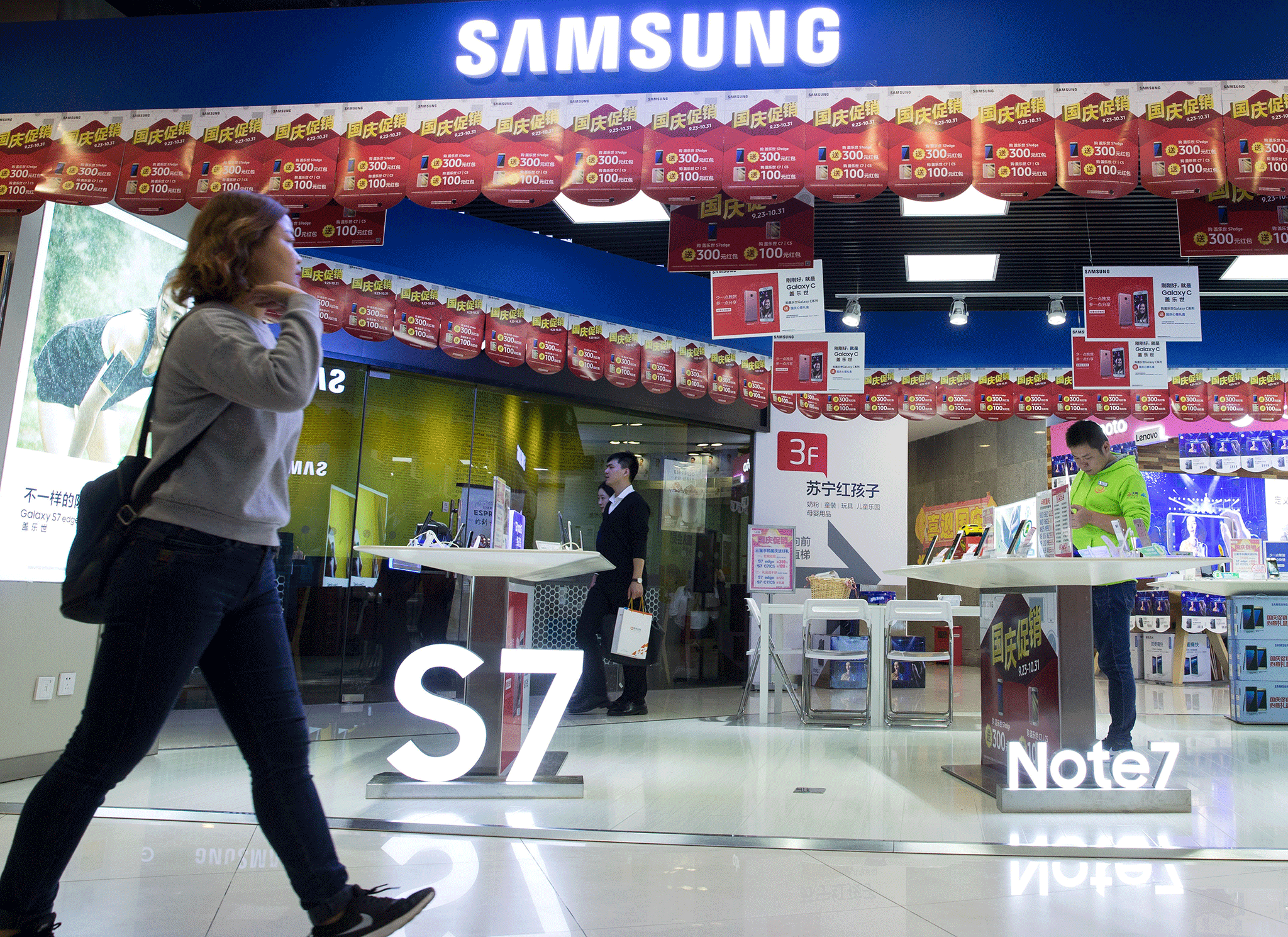 Samsung's brand battered by exploding Galaxy Note 7 crisis - can it ...