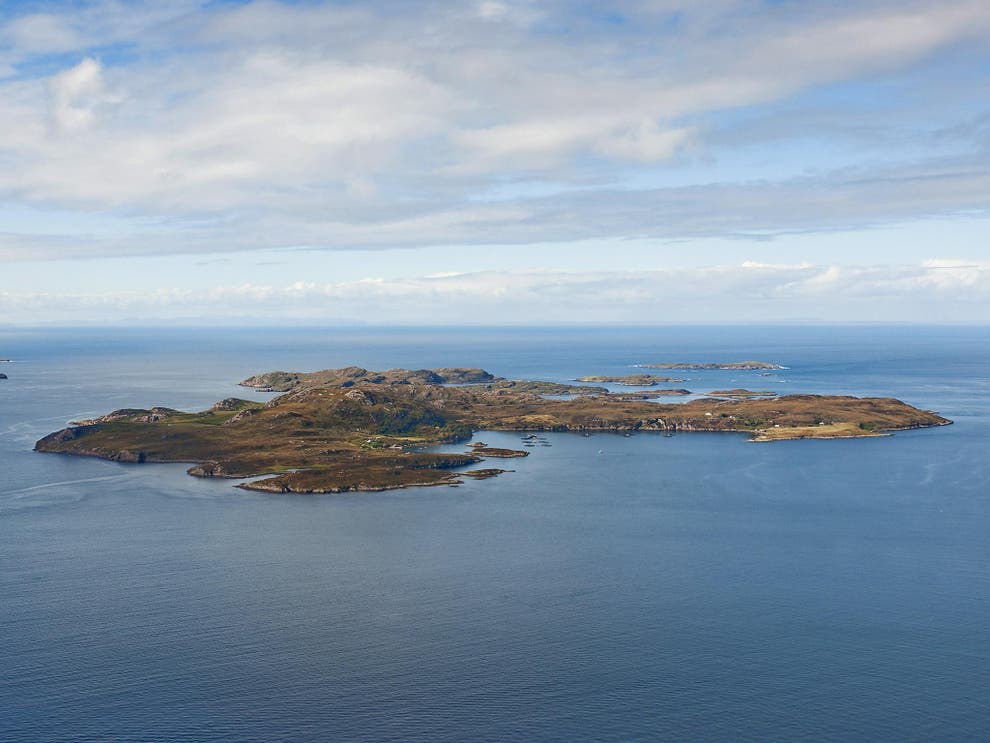 Self-sufficient Scottish island of Tanera Mor on sale for £1.95m | The ...