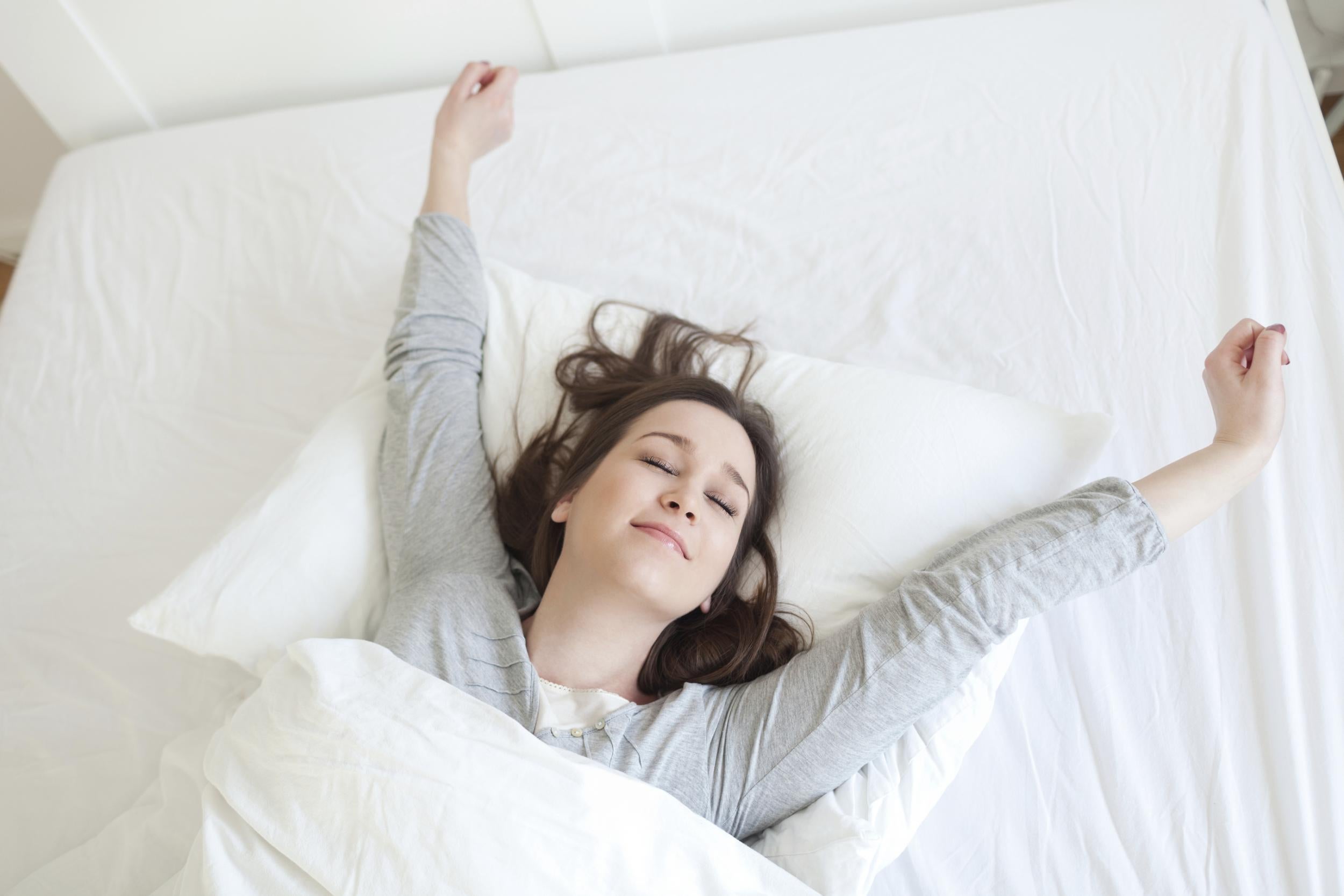 Experts Explain The Very First Thing You Should Do When You Wake Up