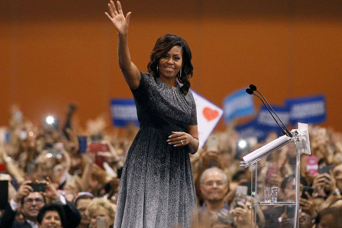 Michelle Obama urged to run for president in 2020 after Hillary Clinton ...