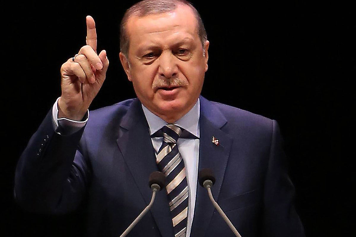 President Erdogan: I will open gates for migrants to enter Europe if EU ...