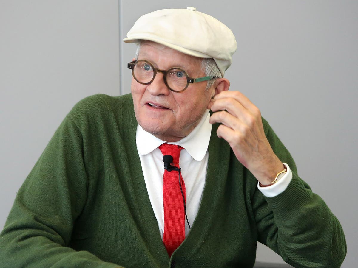 David Hockney commissioned to design new stained glass window for ...