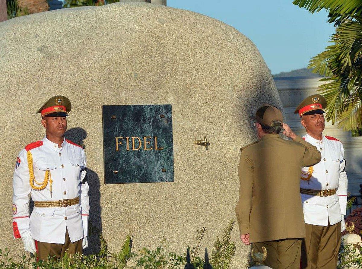 Fidel Castro's ashes interred in private ceremony as Cuba mourns its ...