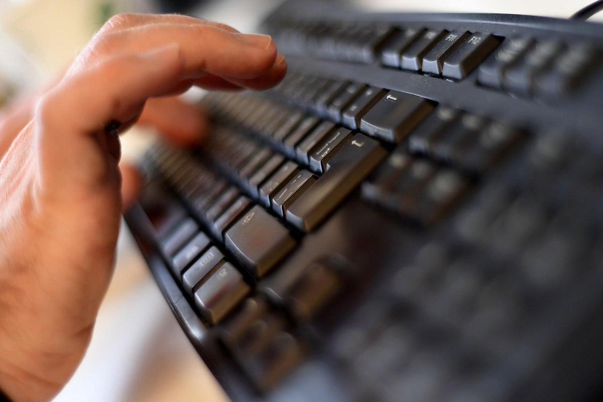 Cards Against Humanity founder threatens to publish web history of ...