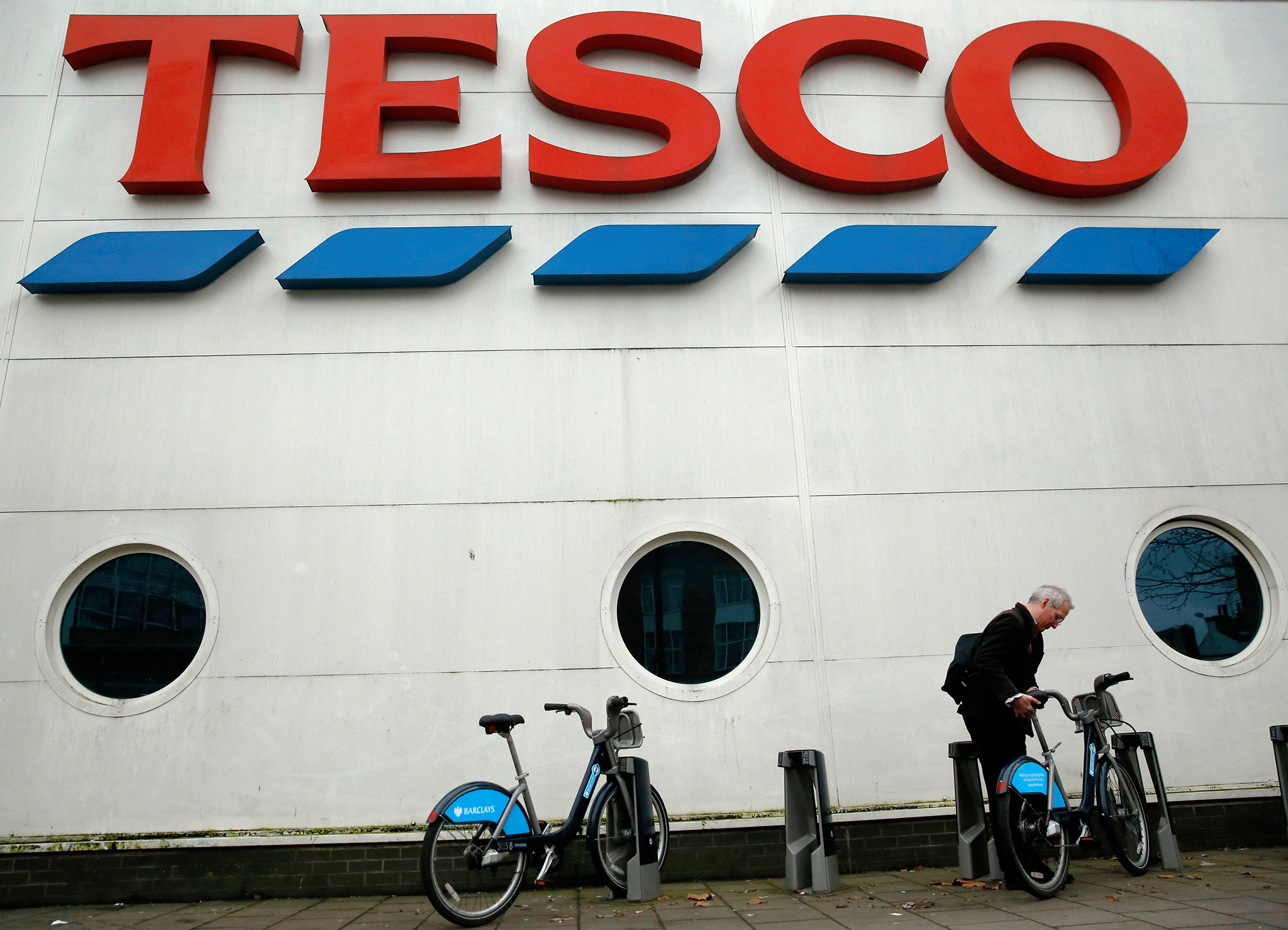 White men are an 'endangered species' in British boardrooms, says Tesco ...
