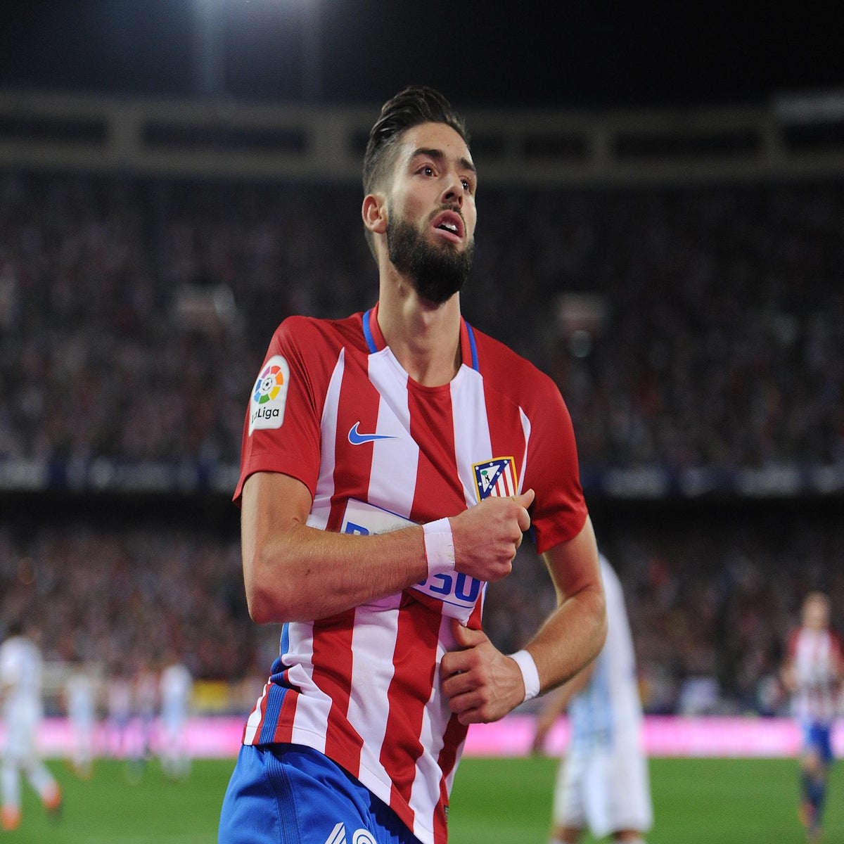 Yannick Carrasco Kijk Yannick Carrasco: Open Over Zijn Transfer Naar