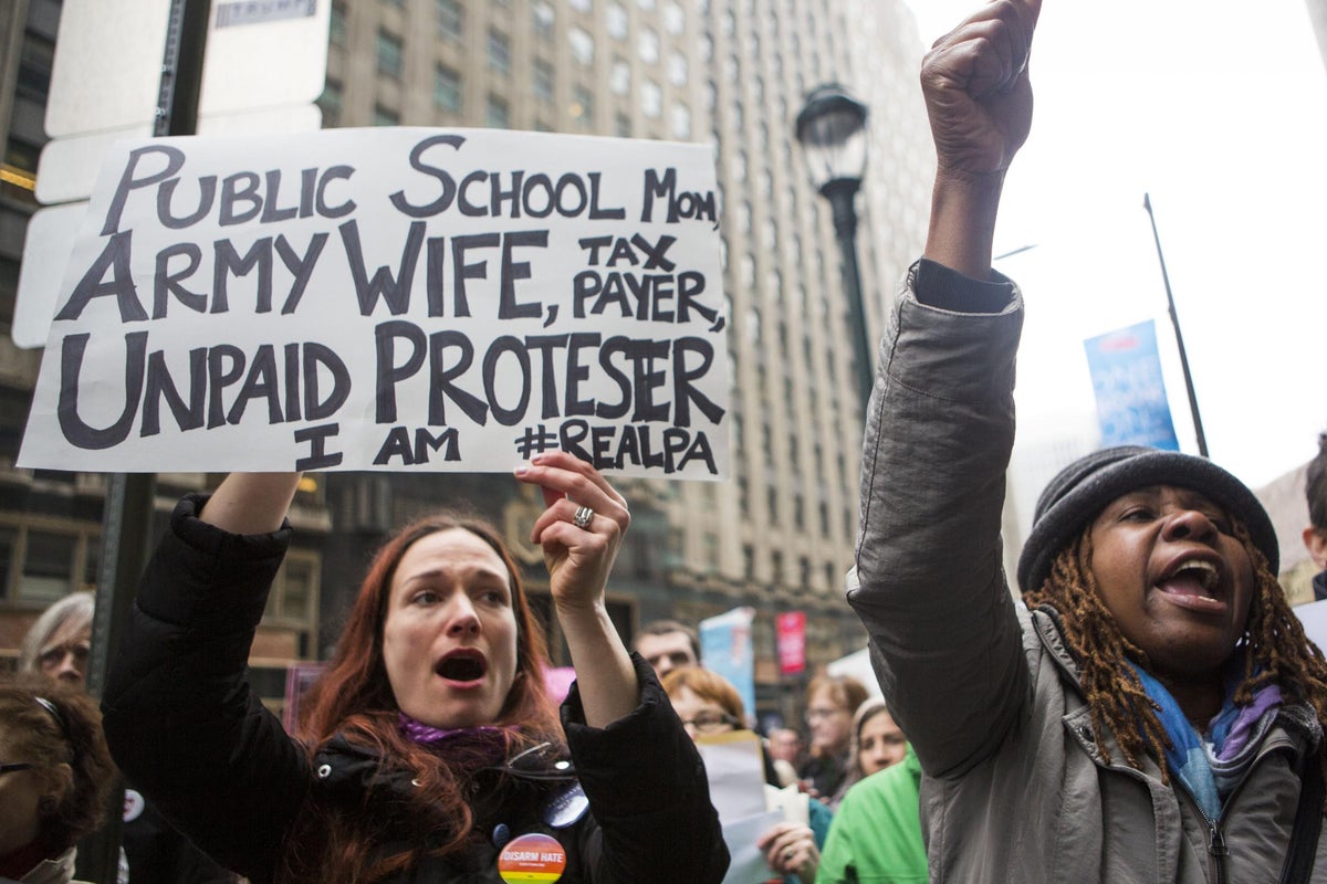 Protesters send senior Republican Jason Chaffetz an invoice after he ...