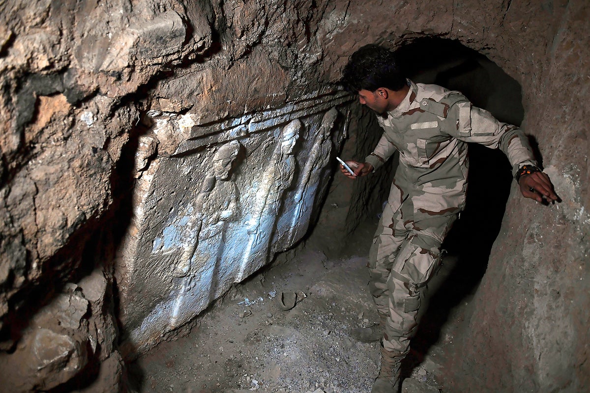 Ancient 2,600-year-old Mosul palace discovered by archaeologists could ...