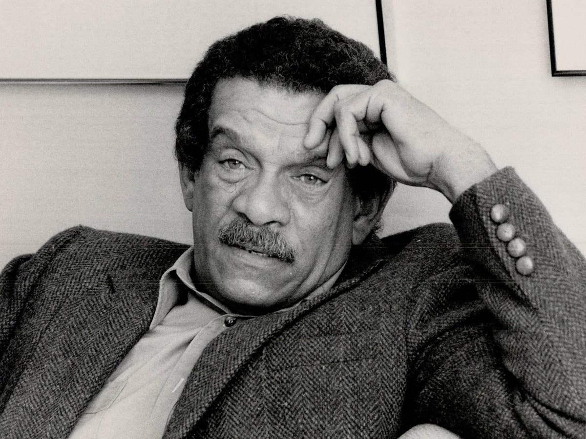 Derek Walcott obituary: St Lucian Nobel Laureate and poet remembered ...