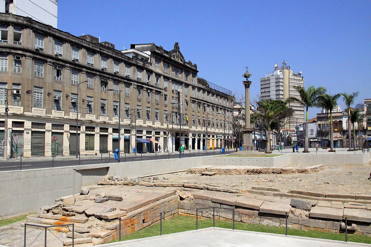 Valongo wharf: Rio de Janeiro 'slave harbour' becomes Unesco world ...
