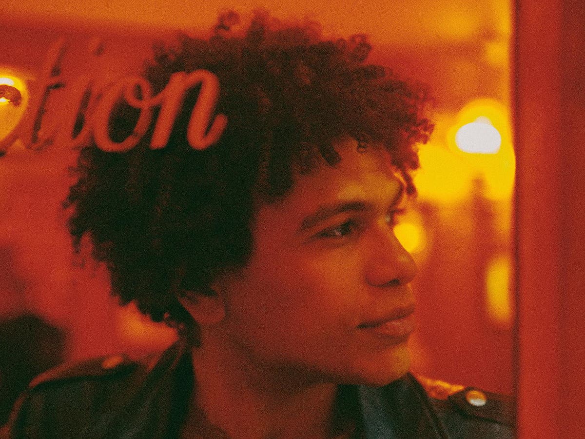 Joe Fox: British singer-songwriter talks A$AP Rocky, The Kinks, and ...