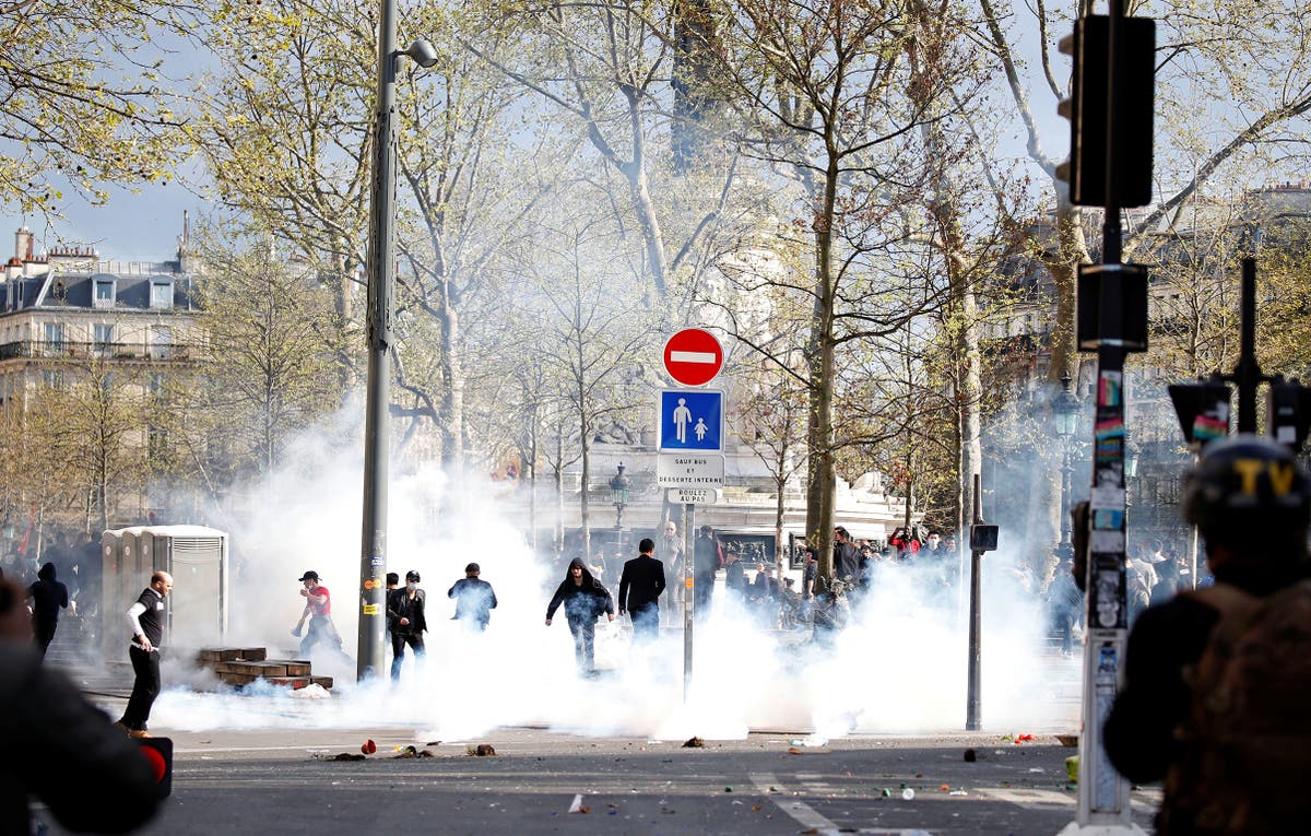 Violence erupts during Paris protests demanding justice for Chinese man ...