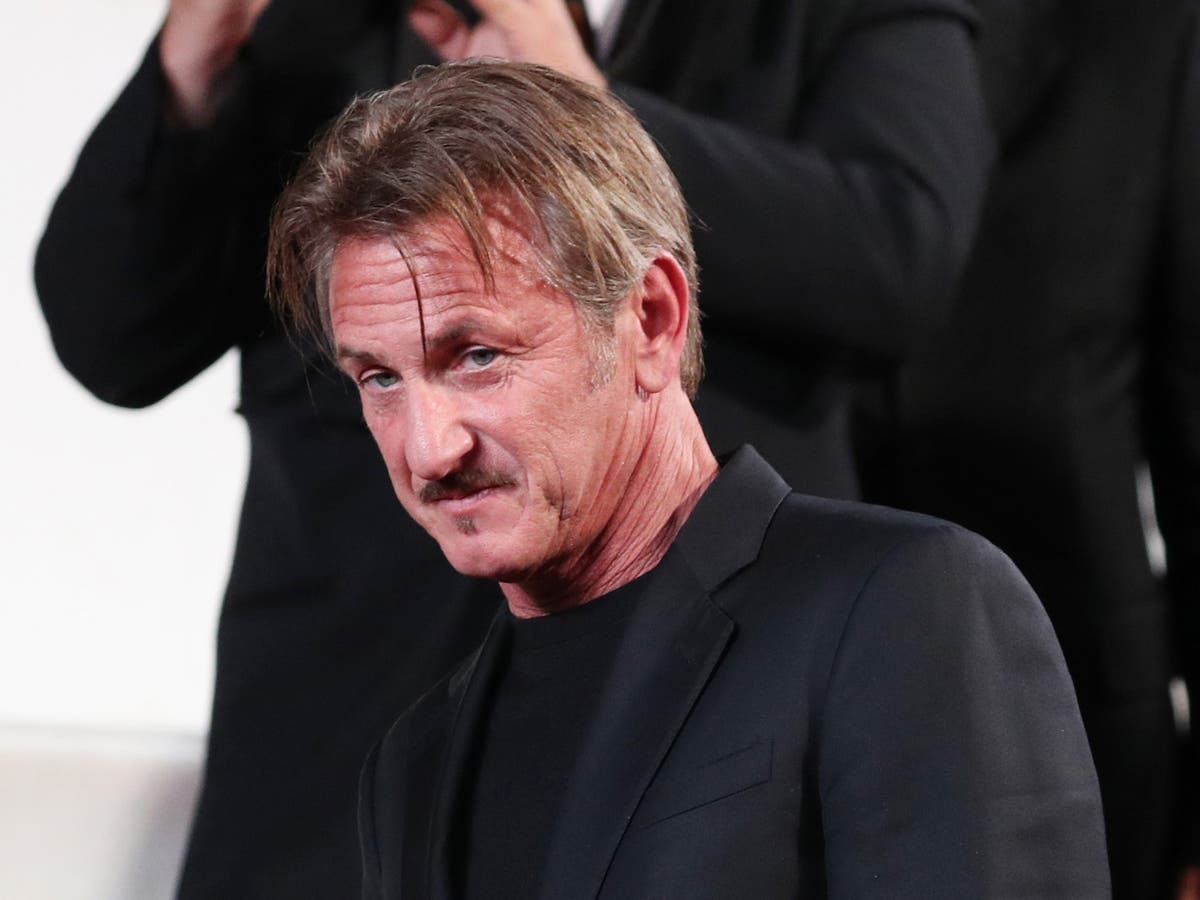 Sean Penn tells critics of his new novel: I'm 57 and my pool's heated ...