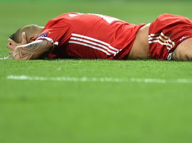 Arturo Vidal left fuming over Champions League 'robbery' as Real Madrid ...