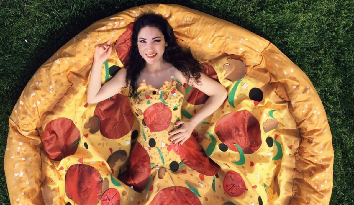 Woman makes pizza-inspired prom dress | The Independent | The Independent