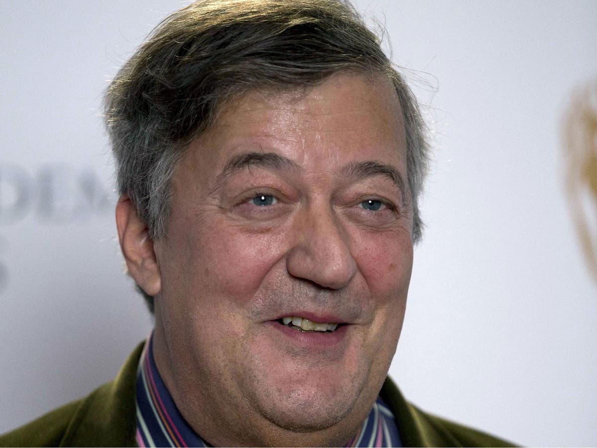 Stephen Fry blasphemy investigation prompts New Zealand to repeal its ...