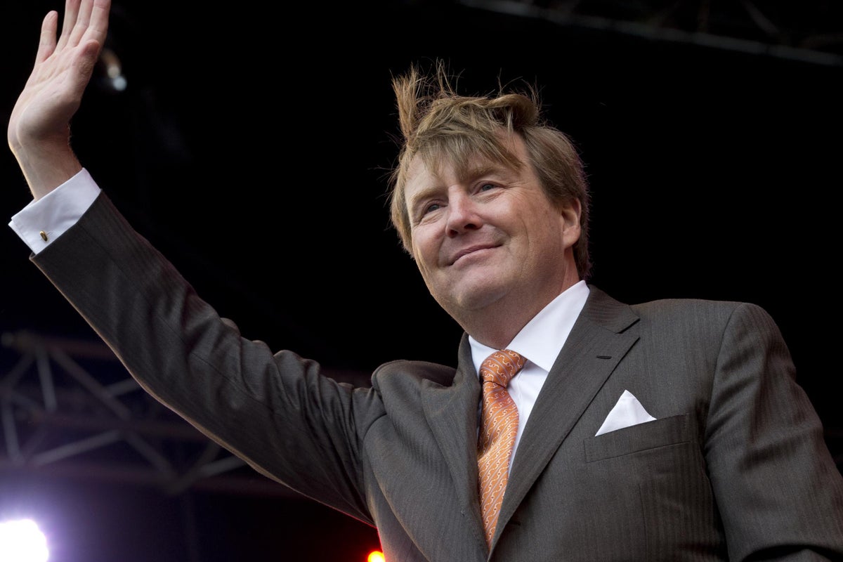 Dutch King Willem-Alexander reveals secret double life as a KLM airline ...