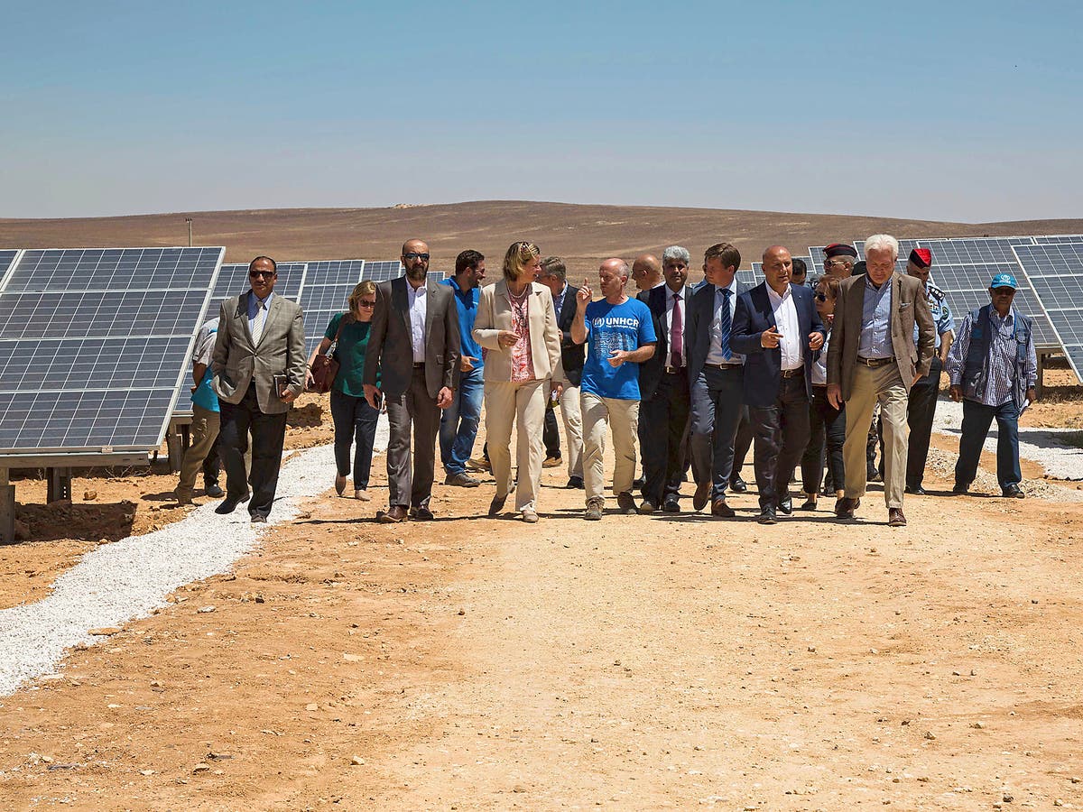 Jordan’s Azraq refugee camp becomes first to run entirely on solar ...