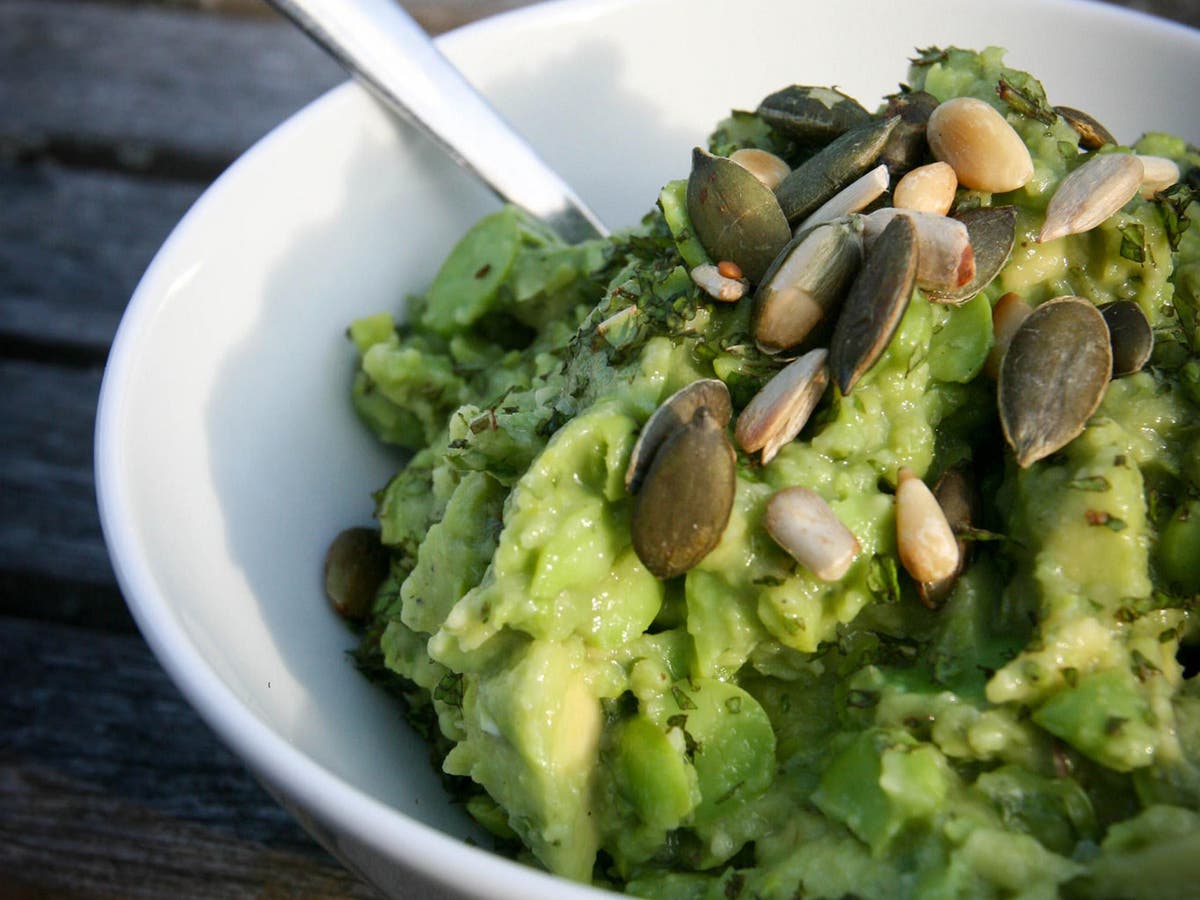 How to cook with broad beans three ways | The Independent | The Independent