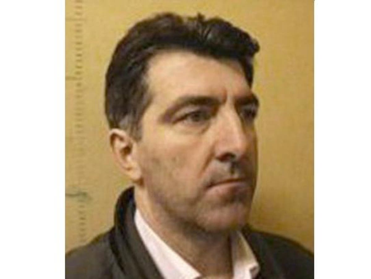 Chechen hitman posed as French journalist to hunt Vladimir Putin’s ...