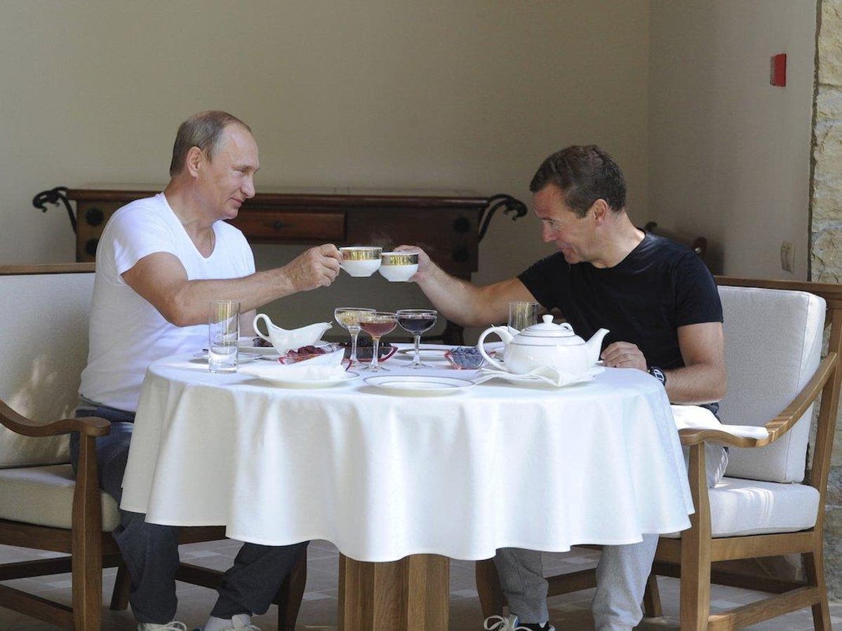 Vladimir Putin's intense morning routine is enough to put anyone to ...