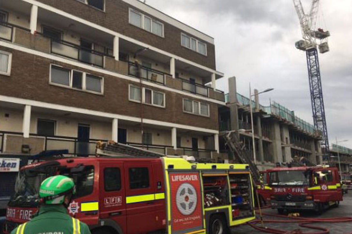 Mile End fire: 17-year-old girl dies jumping from window to escape ...
