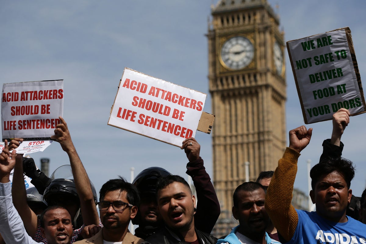 Acid attacks: NHS England publishes guidelines on how to help victims ...