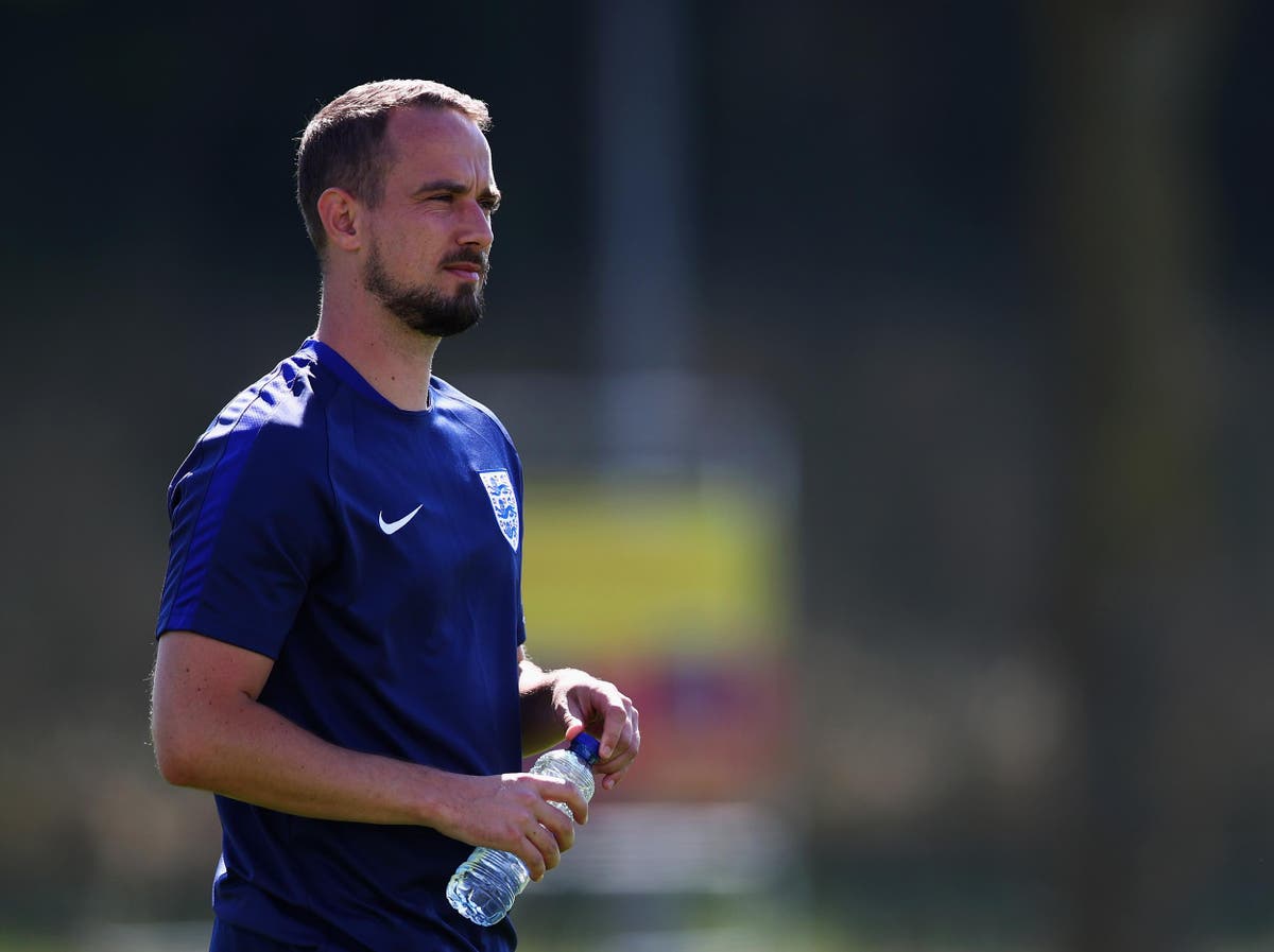 England manager Mark Sampson hopes a history lesson will spur the ...