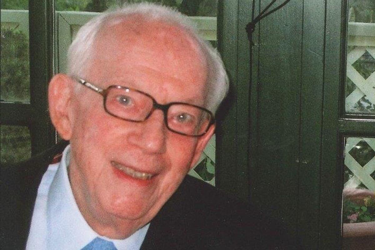 Dr Raymond Sackler, pharmaceutical entrepreneur, philanthropist and co ...