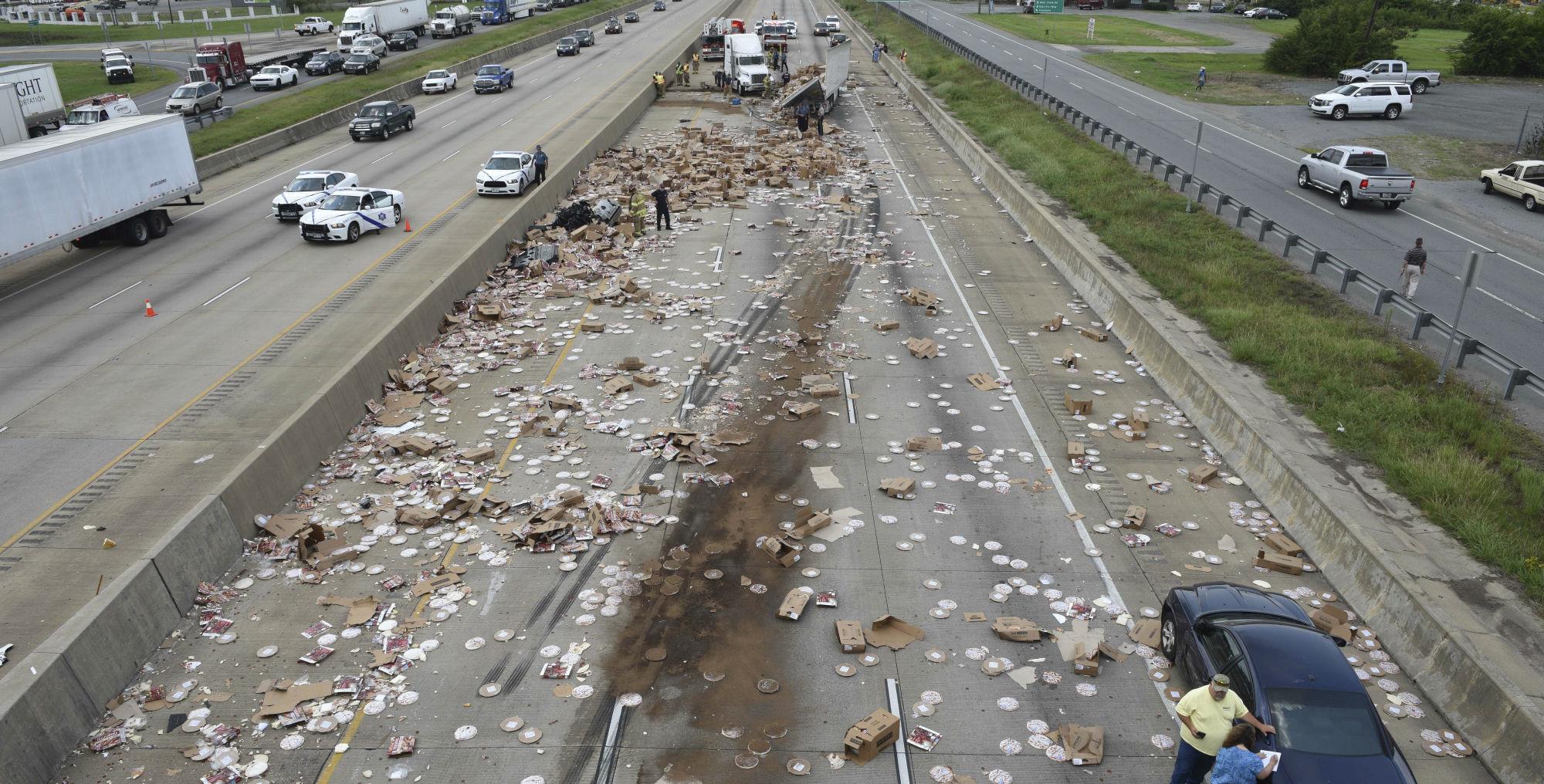 A motorway got shut down after a pizza explosion | indy100 | indy100