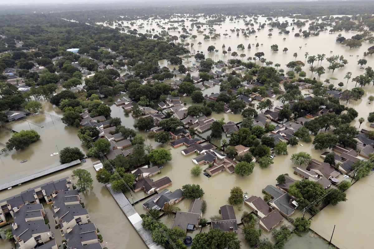 Hurricane Harvey: Houston devastation caught in extraordinary aerial ...
