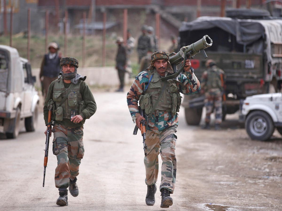 India prepared to go to war with China and Pakistan simultaneously ...