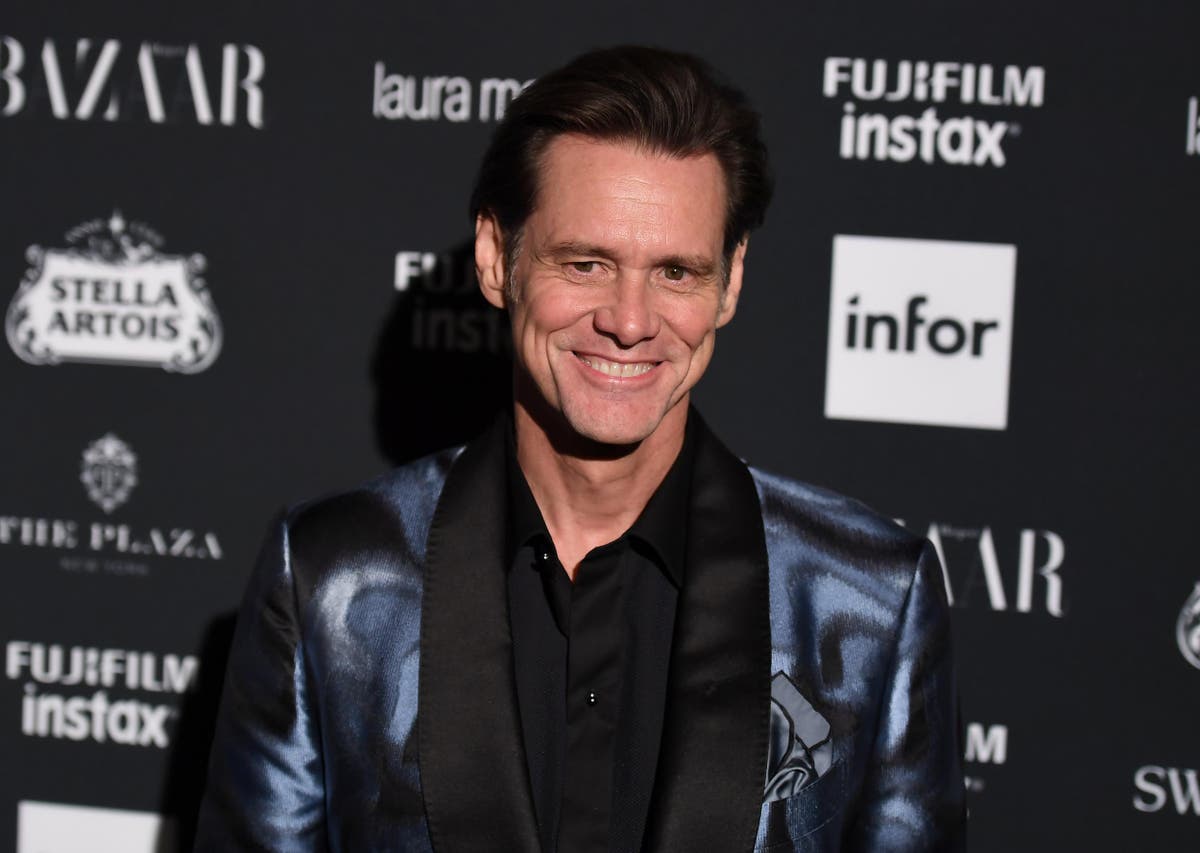 Jim Carrey gives 'baffling' interview at New York Fashion Week | The ...