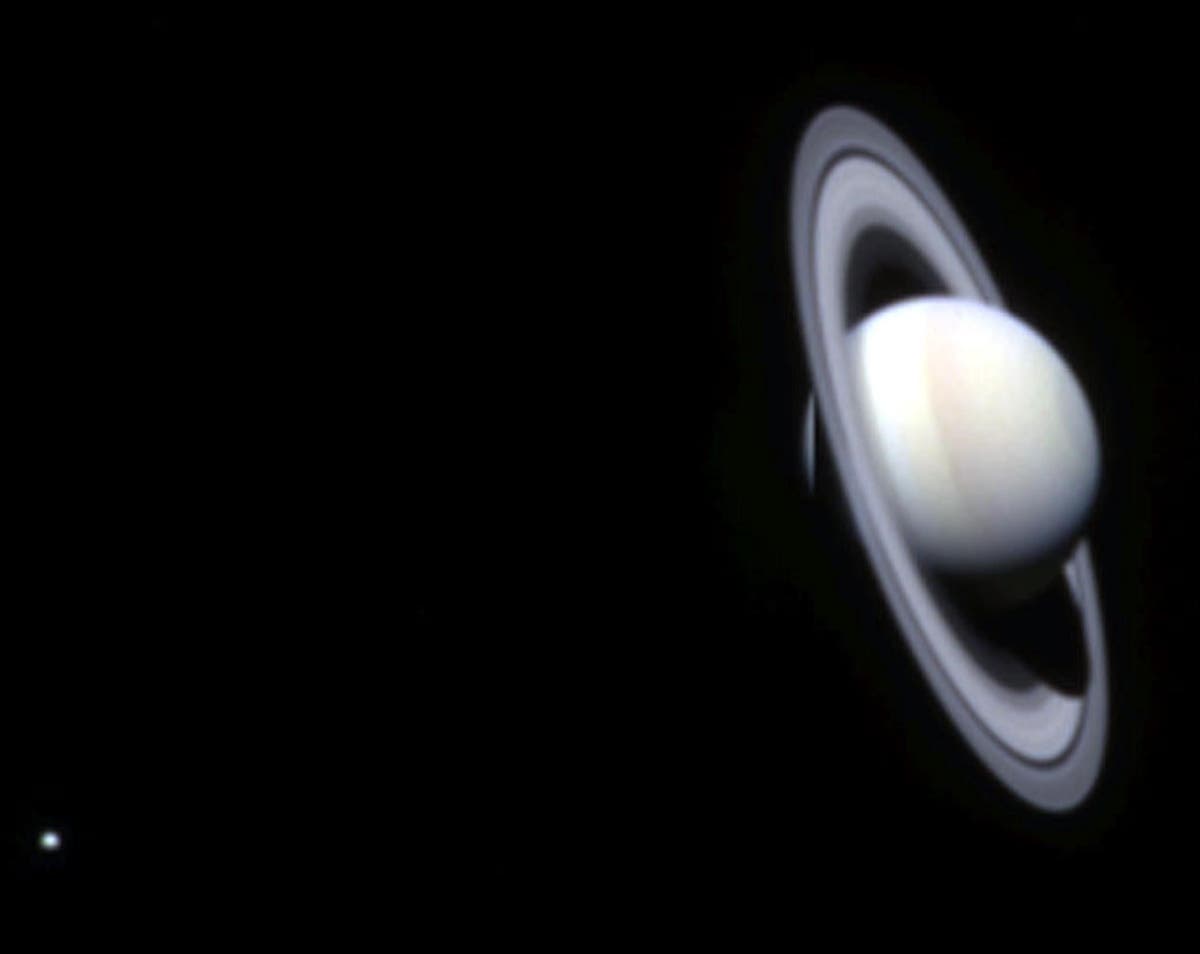 Cassini, one of Nasa's most important spacecraft, slams into Saturn and ...