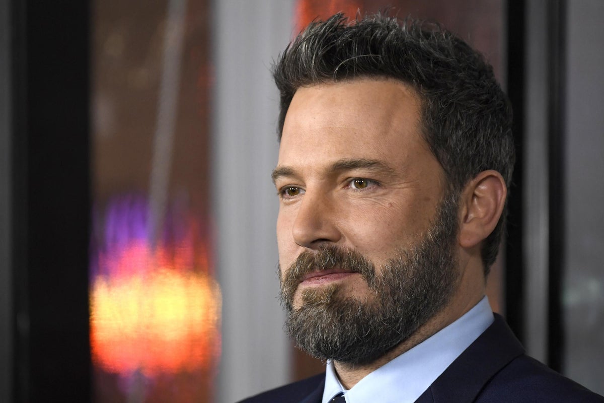 Ben Affleck apologises for groping actress Hilarie Burton during MTV ...