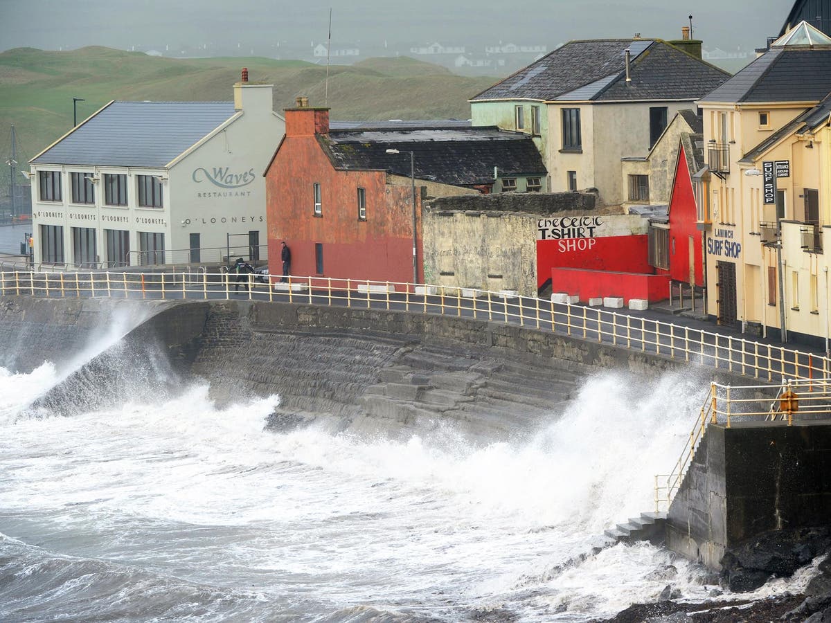 Ophelia: Storm kills three people as high winds wreak havoc across ...