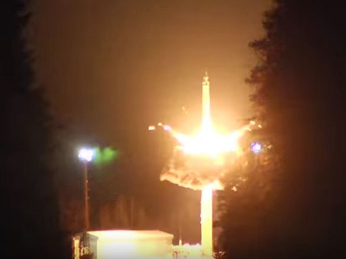 Satan 2: Russia test fires ballistic missile that could wipe out entire ...